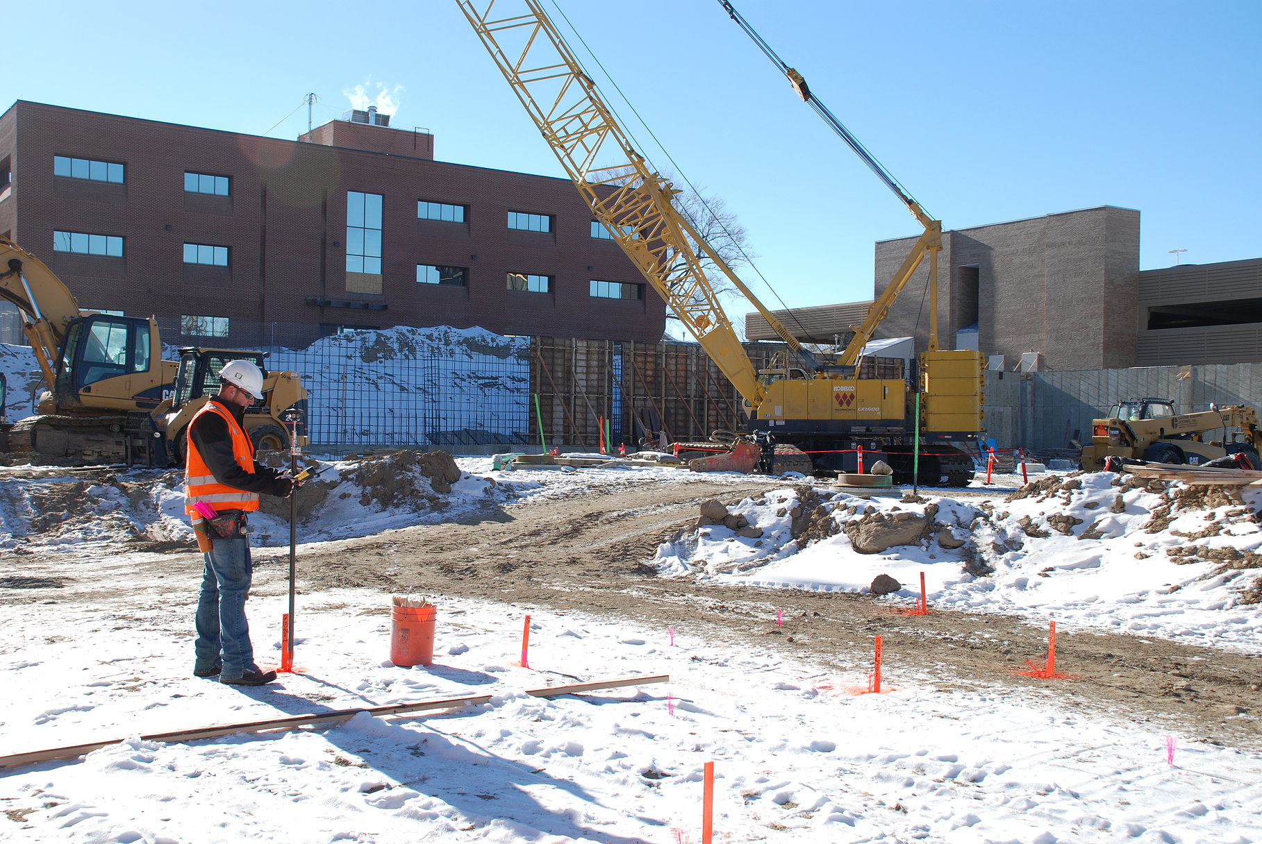 Staying Warm on the Jobsite in Winter | Dependable Construction ...